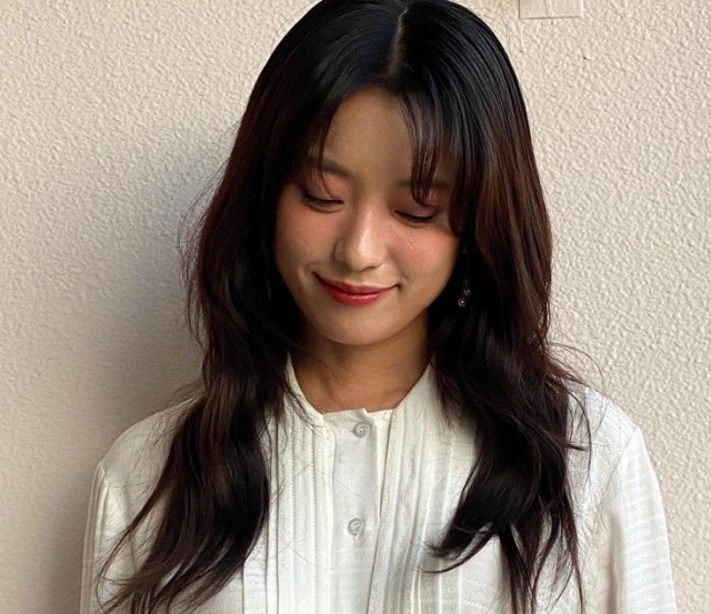 더쿠 한효주 ‘故이선균 죽음 진상규명 촉구 한마음기자회견 사진 게시