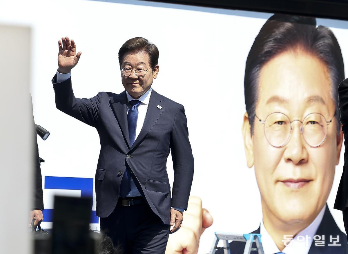 [단독]“이재명 경호팀에 첩자” 소문에, 신원 모조리 재검증 - DVDPrime