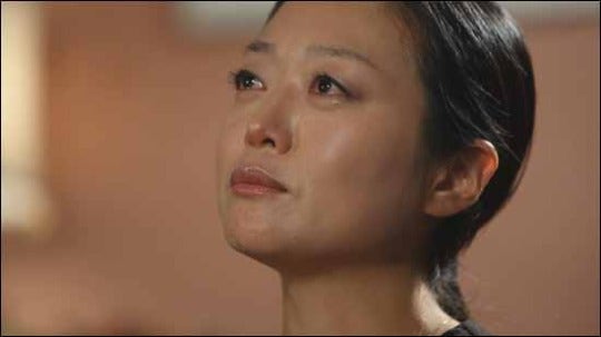 北 억류됐던 유나 리 "북 여자감시원, 그들도 여자였다"