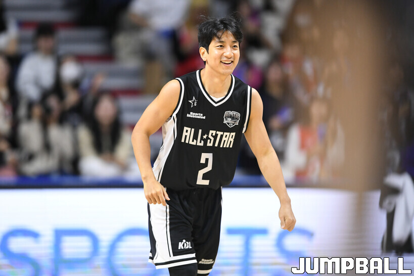 ‘허훈 158만 원 1위’ KBL, 올스타 유니폼 경매 결과 공개 - MANIA