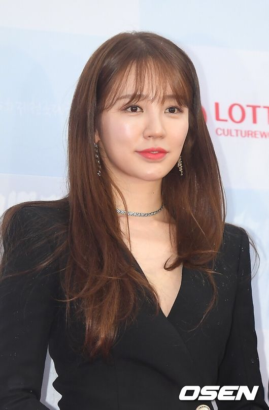 더쿠 - [단독] 윤은혜, 전현무·이장우와 설연휴 'MBC 연예대상' 3MC 발탁