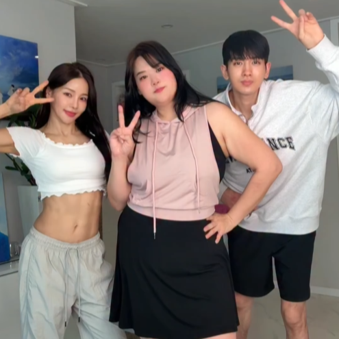 '미나 시누이' 수지, 결국 해냈다…150kg 시작→70kg 진입 "더 열심히" [해시태그] | 네이트 판