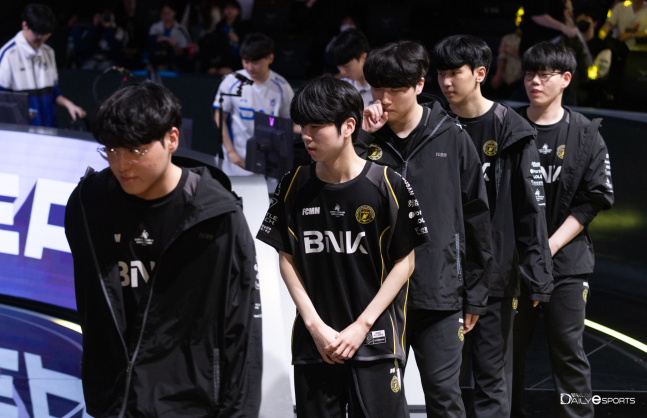 BNK, DNF 꺾고 5연패 탈출...DNF 머나먼 1승