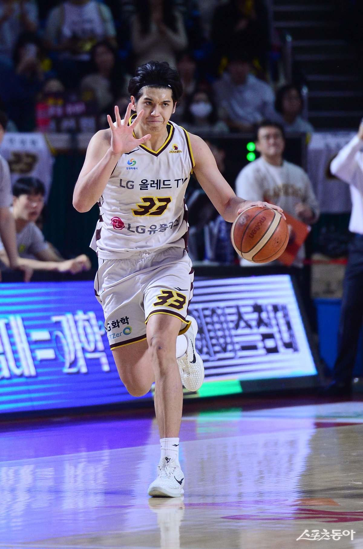 제2의 타마요, 켐바오를 찾아라’ 3-4팀 포워드형 선수 놓고 영입 경쟁…KBL 亞쿼터 지형 바뀐다 - MANIA