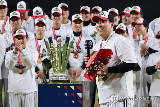 LG V4 우승, 이제 왕조다...김현수·박해민 FA 잡을 수 있나